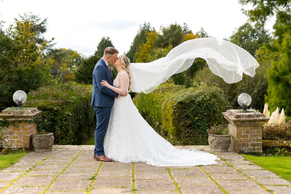 Amy & Craig's Elegant Wedding at Chilworth Manor Hotel, Southampton ...