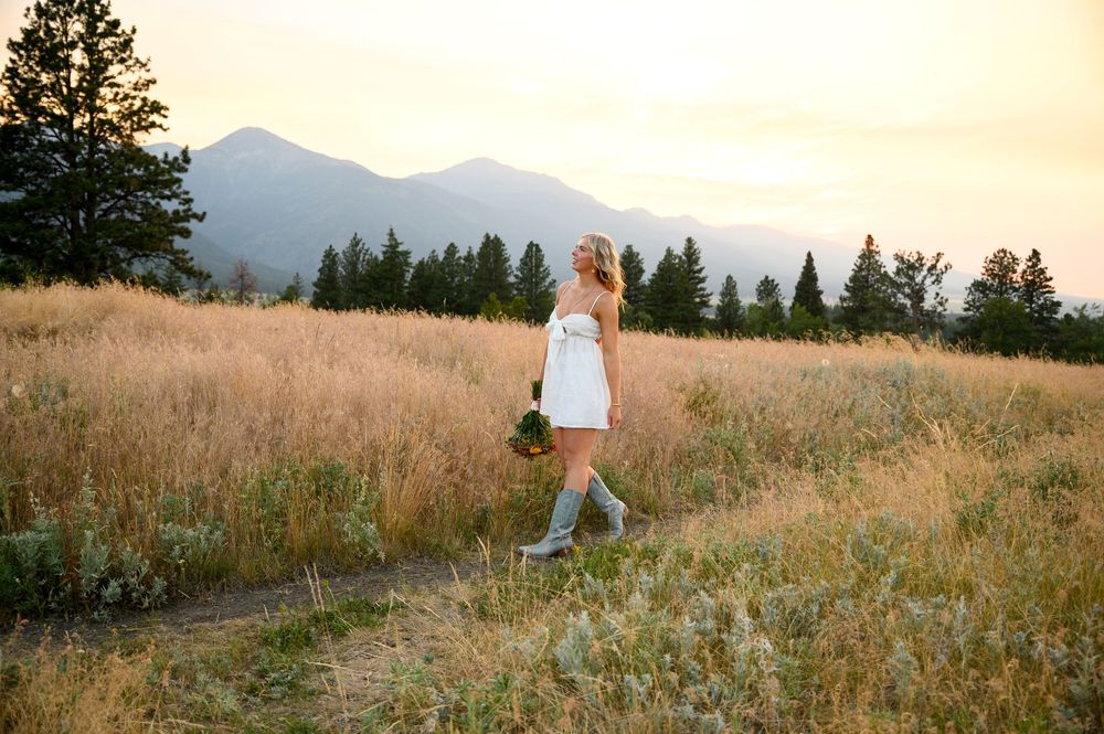 HOW TO PREPARE FOR YOUR SENIOR SESSION AT WALLOWA LAKE AND JOSEPH ...