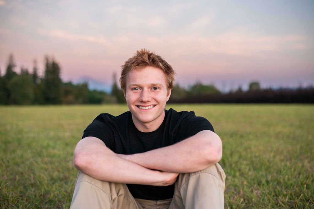 Ryan, Class of 2025 (Gresham Senior Session) - Stephanie Ellice Photography