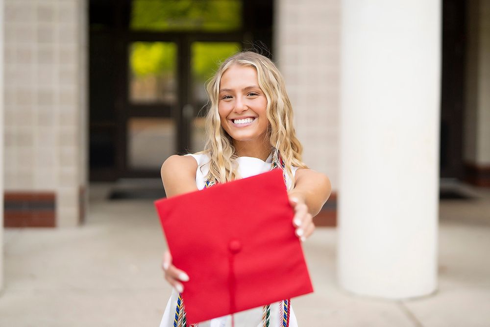 Lilly | HTHS Class of 2025 - Benzaia Photography