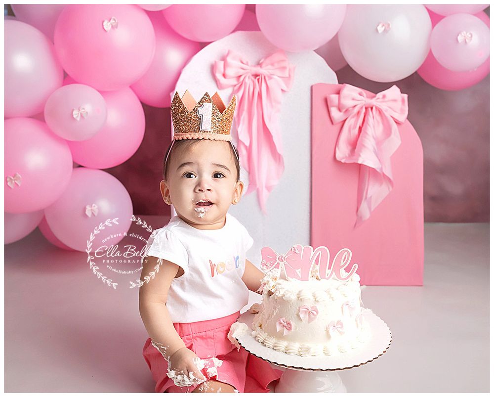 Pink Bows Cake Smash - San Antonio One Year Photographer - San Antonio Newborn Photographer ...