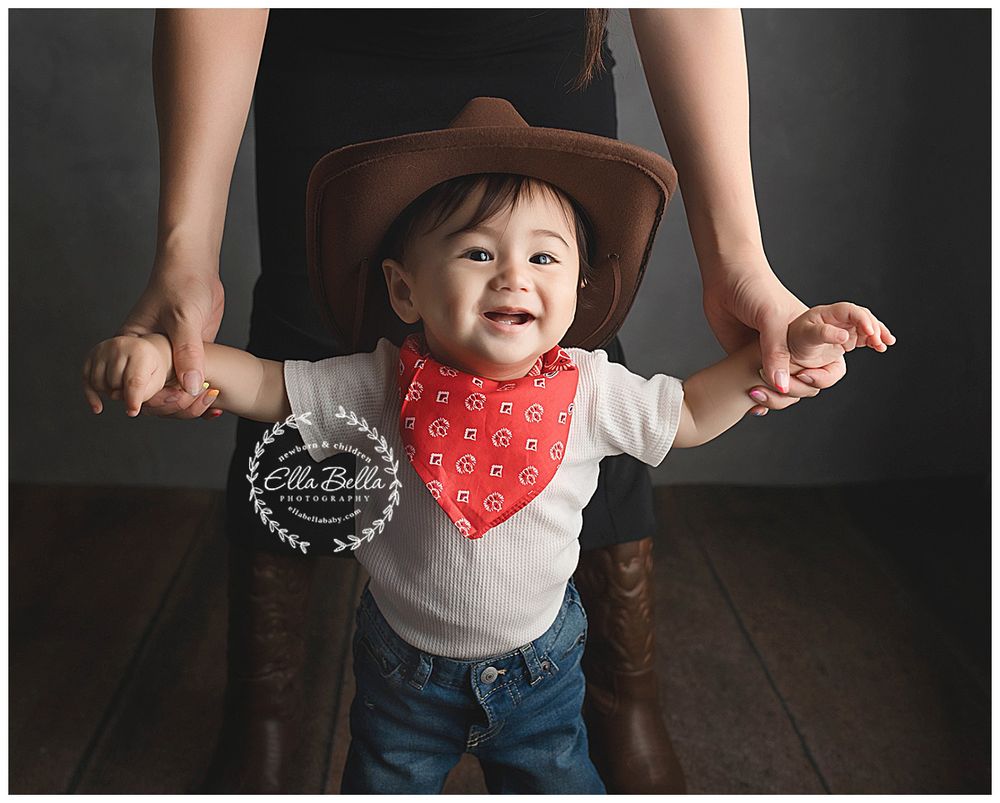 San Antonio One Year Cake Smash Photographer - Cowboy - San Antonio ...
