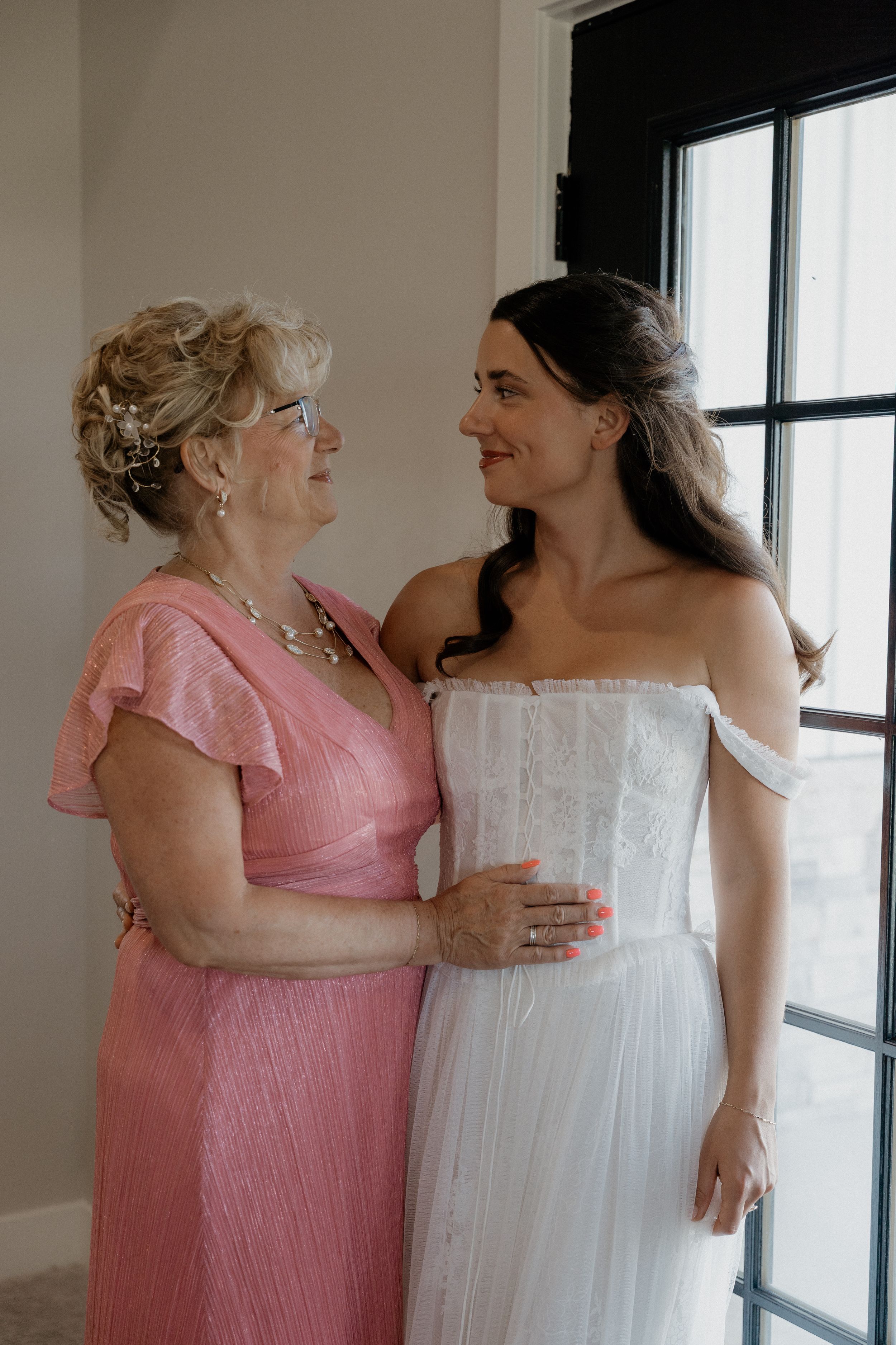 Jess and Ben's Windsor Wedding - Megan Hadley Photography