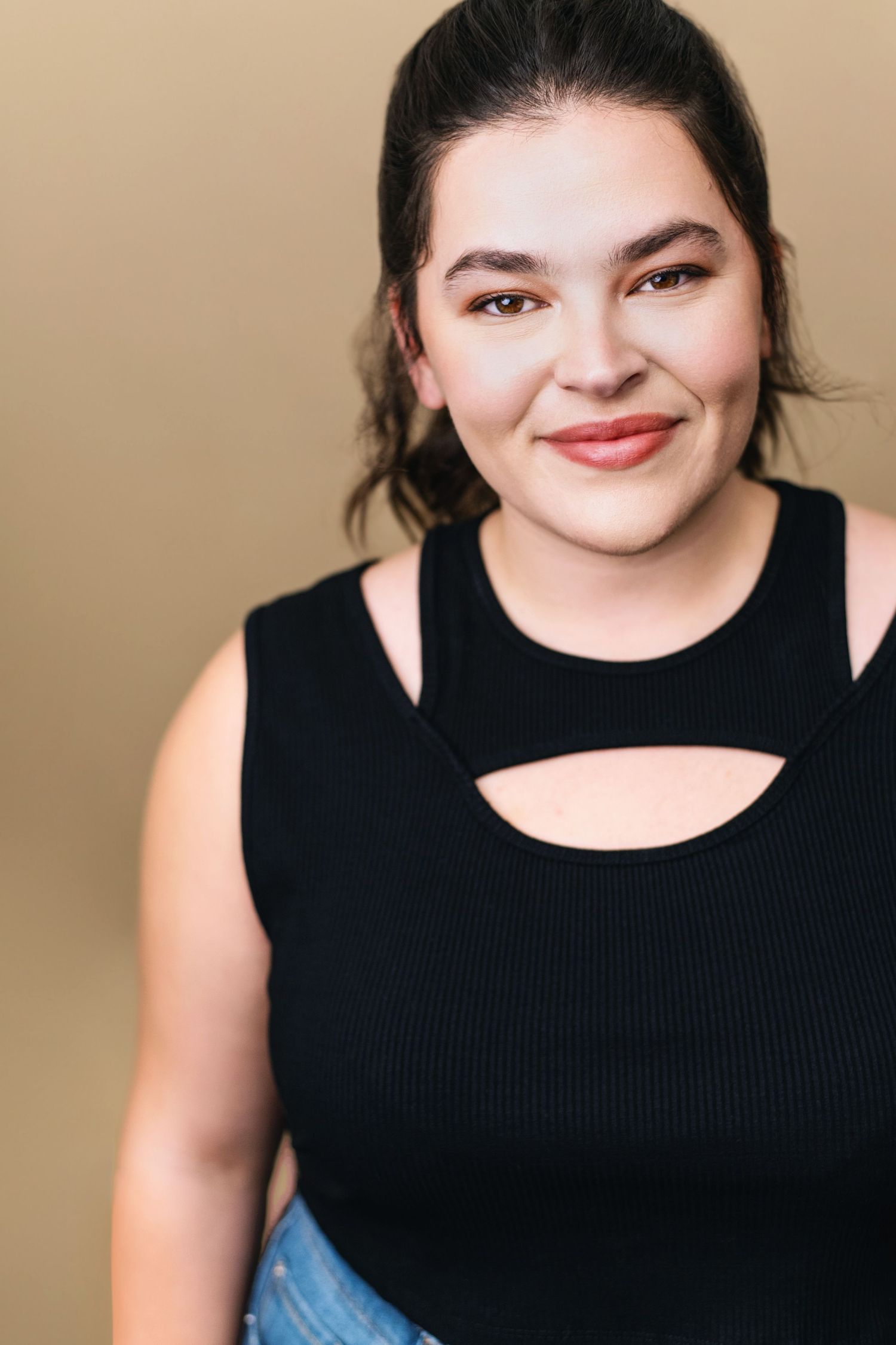 Model Headshots in Los Angeles | Nice Headshots - Nice Headshots
