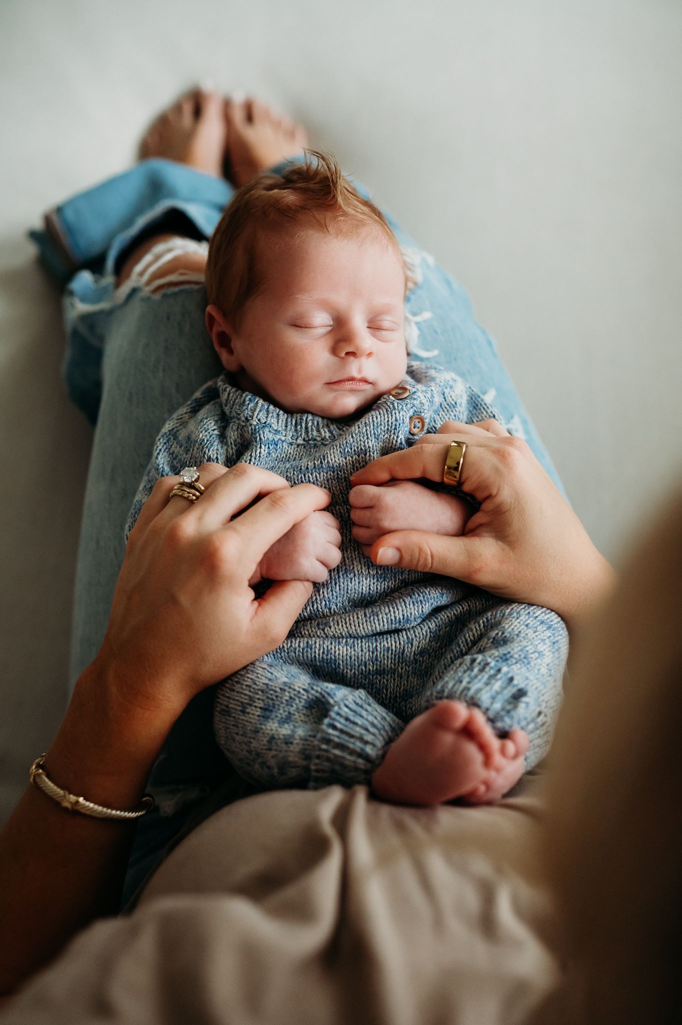 7 Meaningful Reasons to Choose Lifestyle Newborn Photography - Sara ...