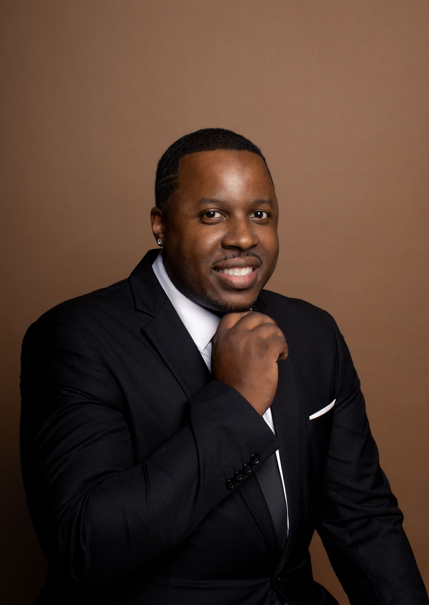 Professional Headshots - Macho Photography