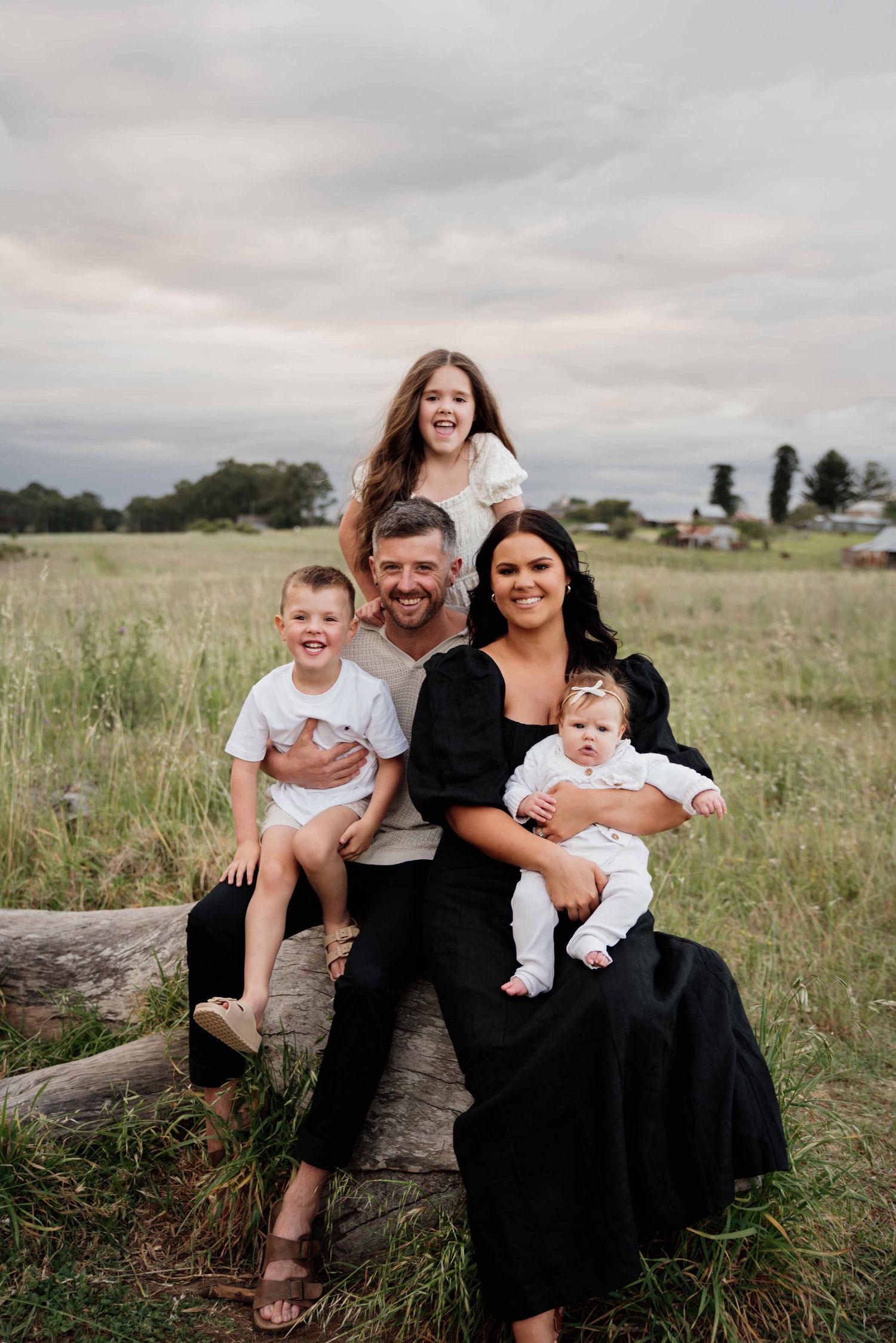 What to wear for family photos - Hello Audrey Photography