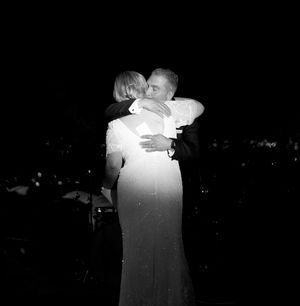 Sunny Park Photo - San Francisco Bay Area Wedding Photographer