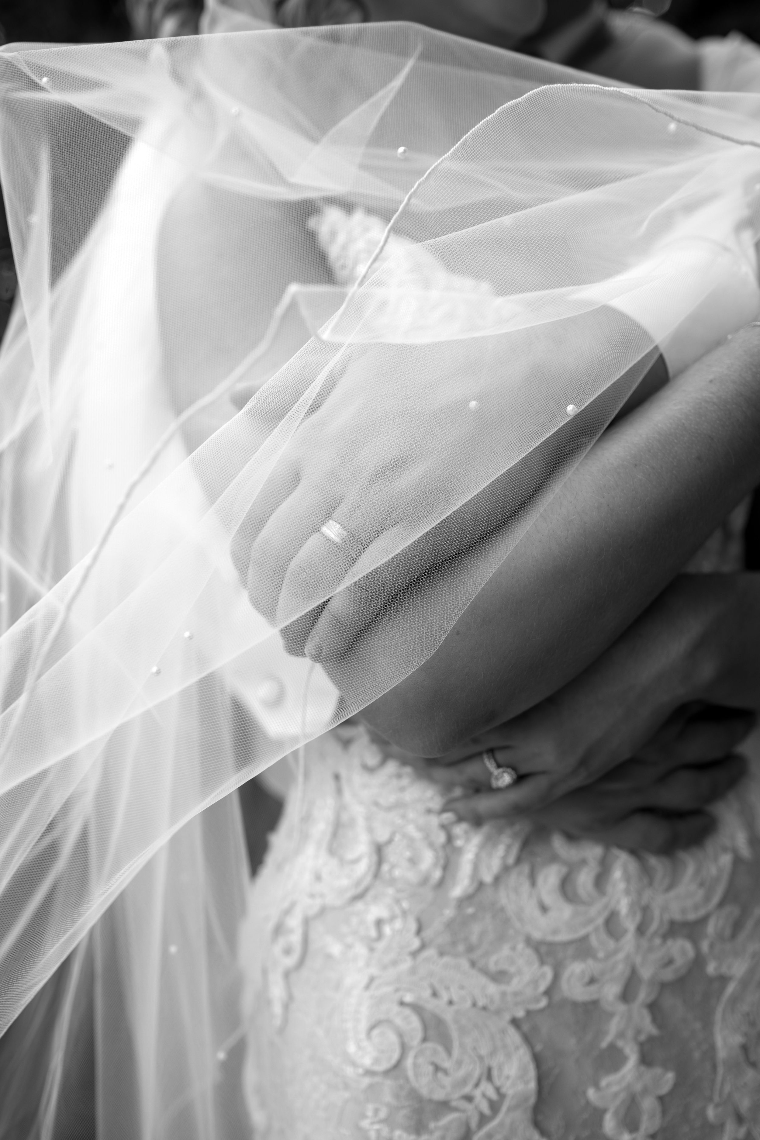 Wedding photographers Peoria Illinos Pam Cooley Photography