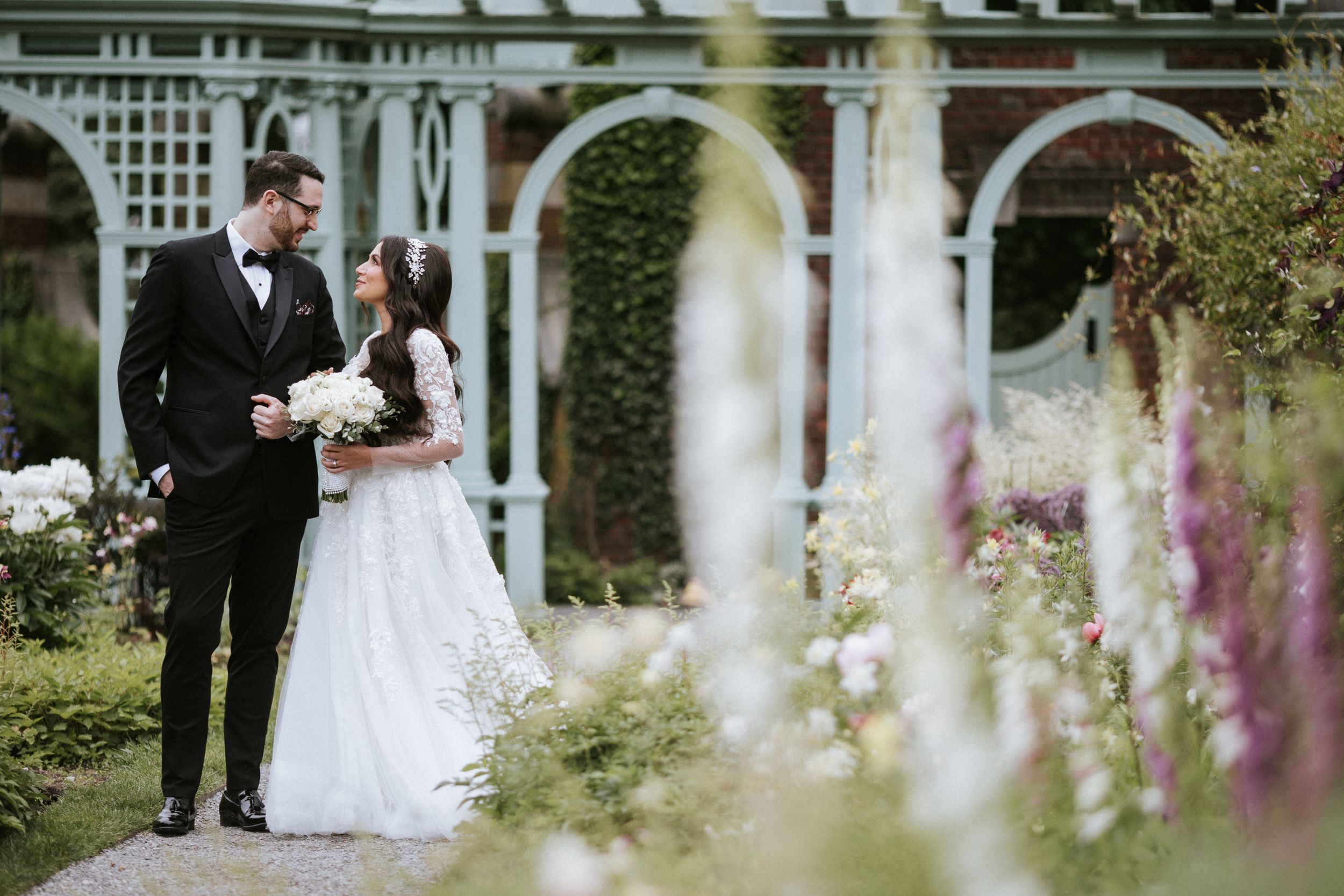 Featured Ashkenazi, sephardic, modern and orthodox Jewish weddings. NYC's Top wedding studio ...