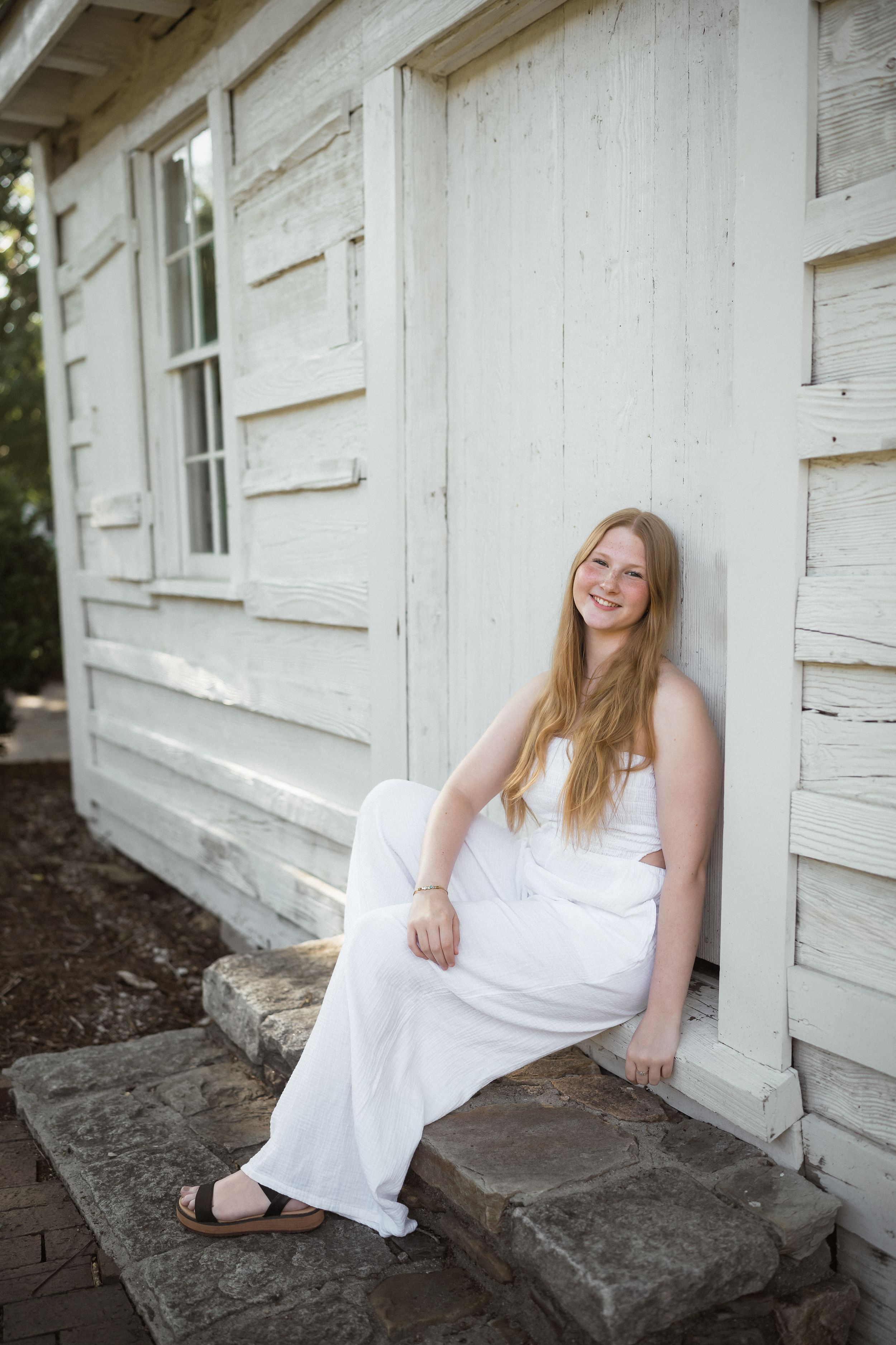 High School Senior Session At Historic Oakview Park | Haley - Stephanie ...