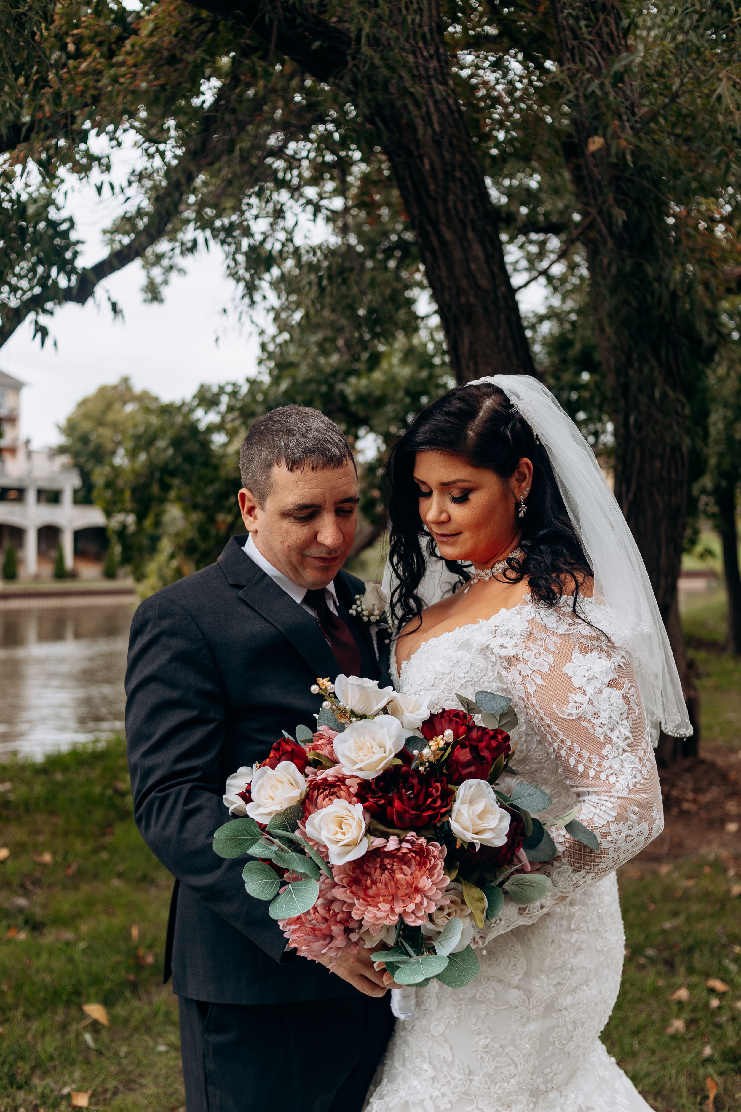 Weddings - Michigan Boudoir Photographer | Arielle Roth Boudoir