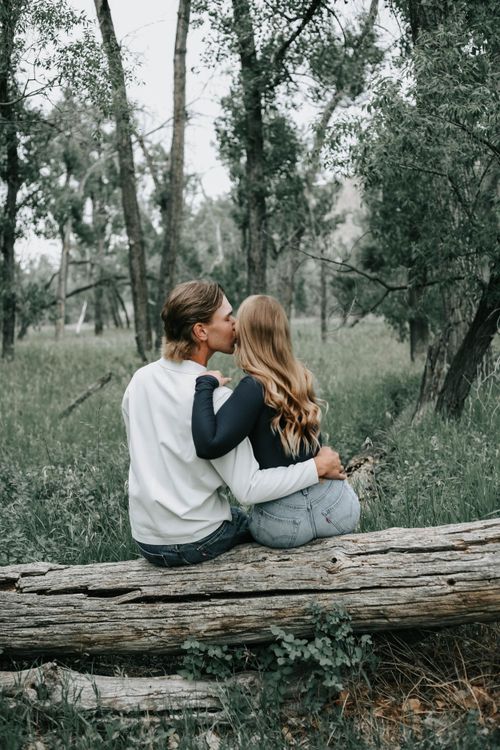 Allie Cooke Photography | Lethbridge Wedding & Lifestyle Photographer