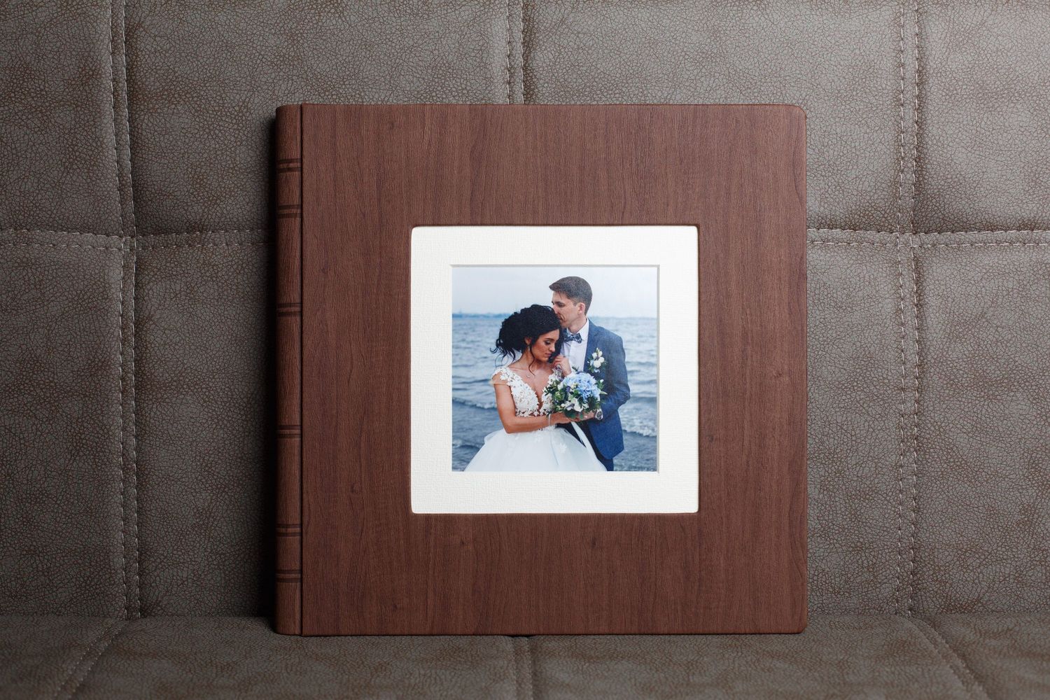 Why Investing in a Wedding Album is a Smart Idea - MOT photography