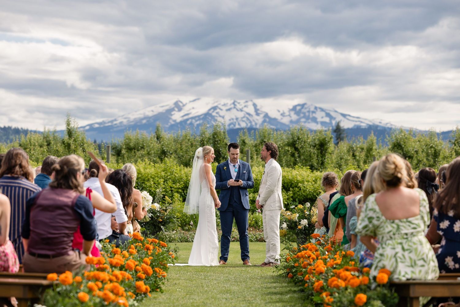 Mackenzie + Anthony | The Orchard | Hood River, OR
