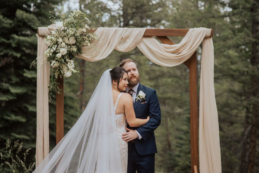 Diana + Tyler Intimate Evergreen Elopement - Ali Garcia Photography