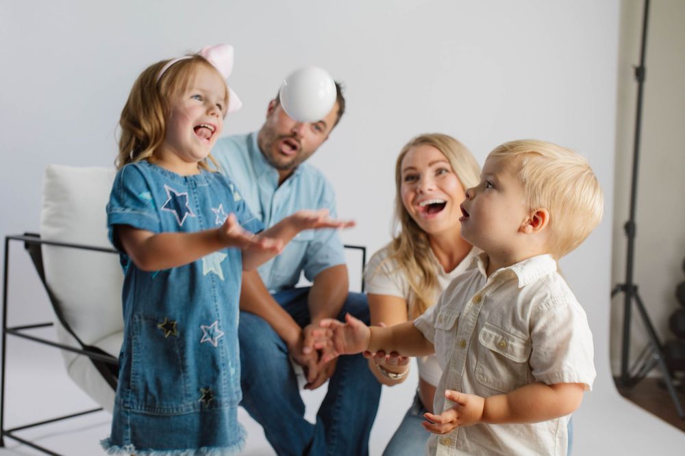 Studio vs. On Location Photography: Which Is Right For You? - Kim ...