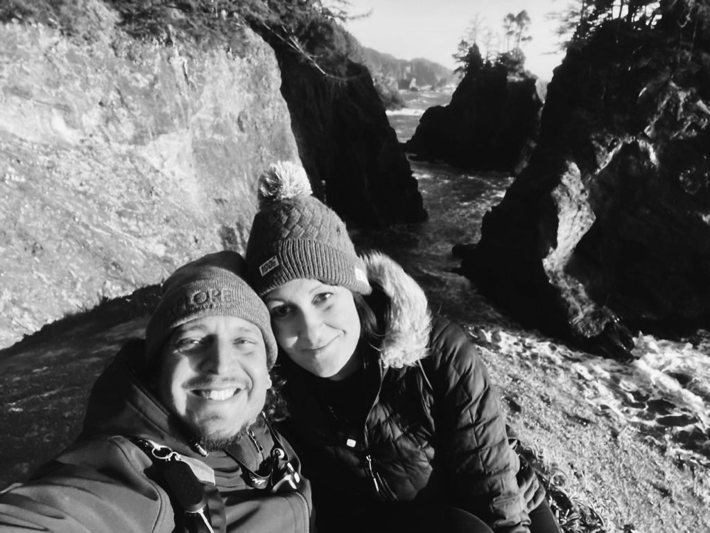 Amy Zumwalt - Oregon Elopement Photographer
