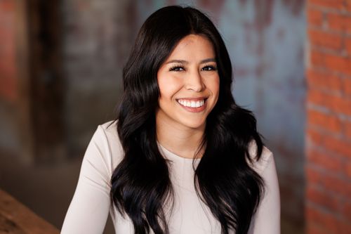 Headshots - Cindy Russell Photography