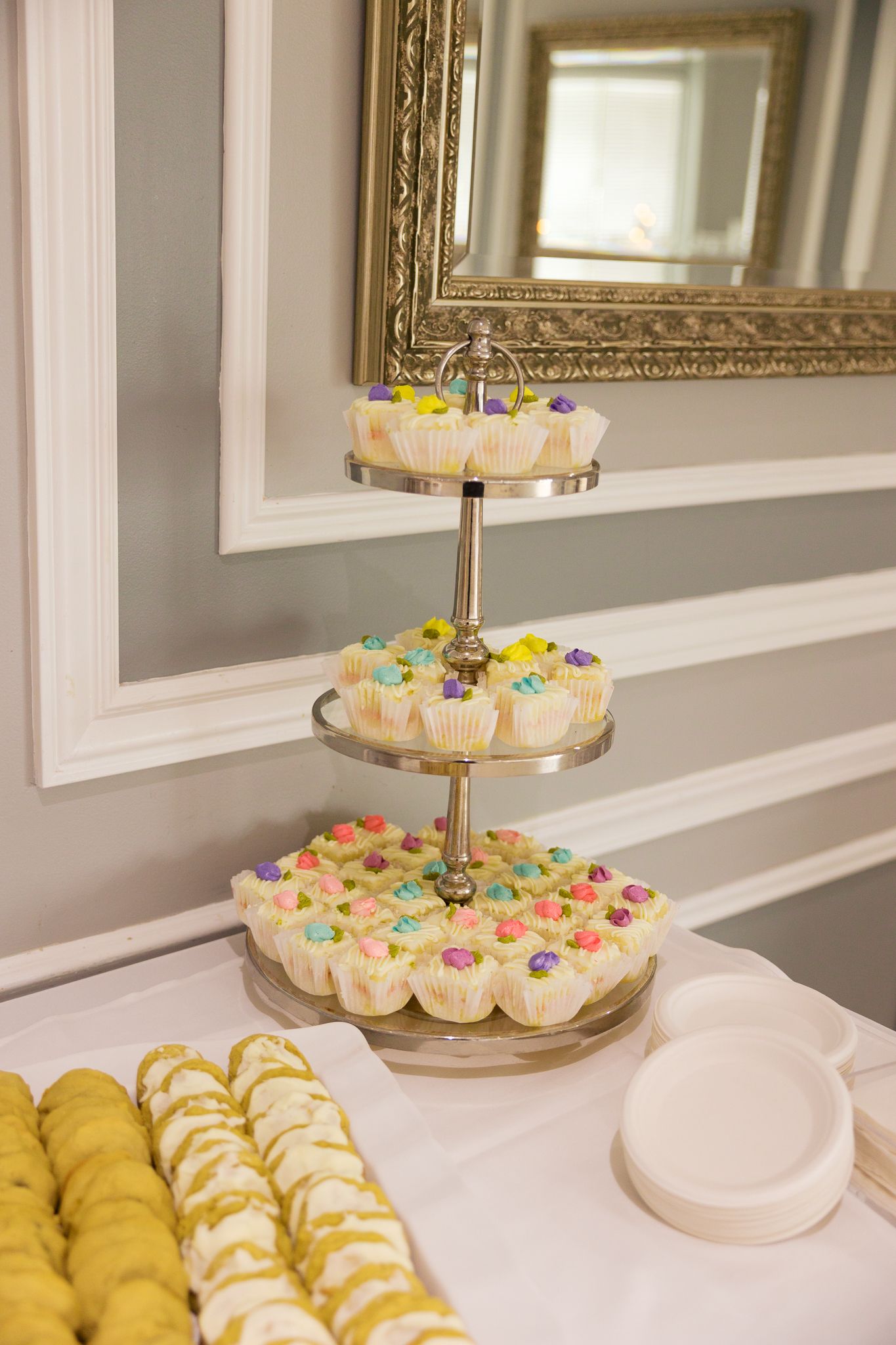 The Cookie Table | A Pittsburgh Tradition - Emma Craven Photography