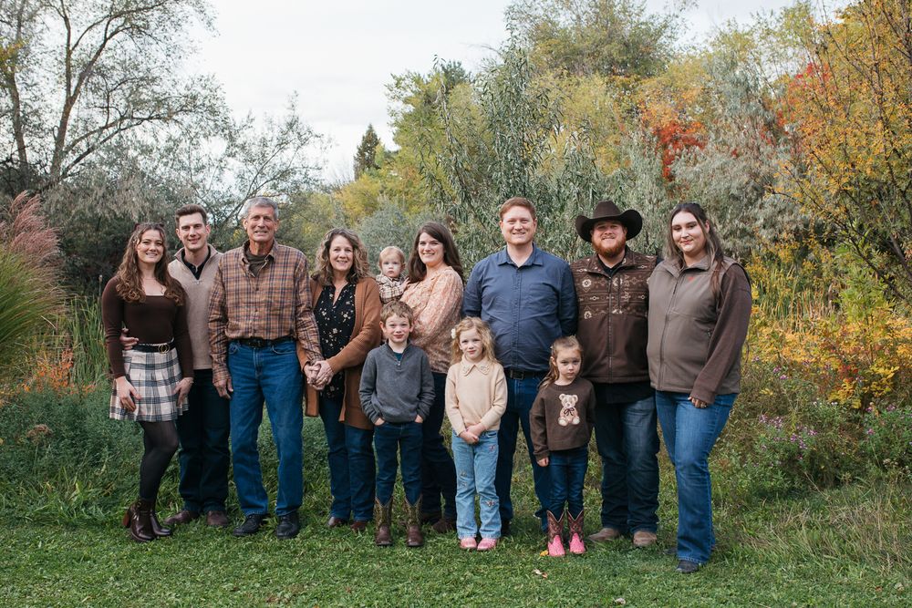 Multi-Generation Family Photos - Sara Elizabeth Photography