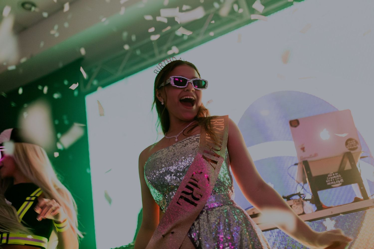 quinces - Juanma Solano