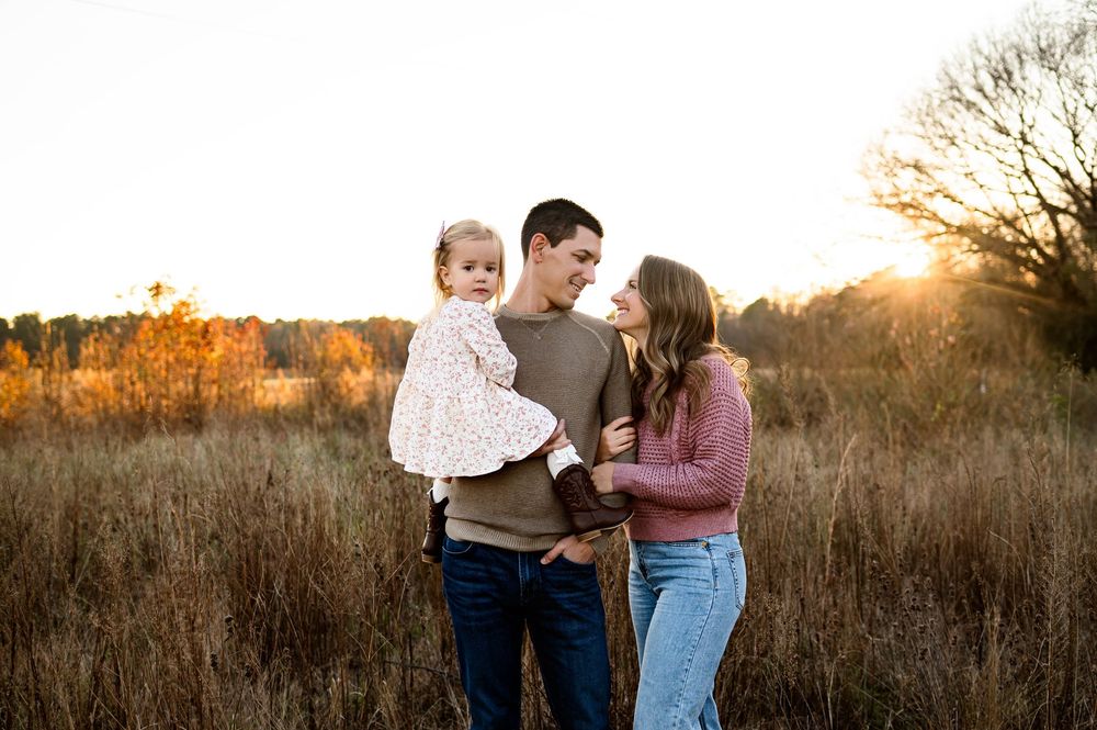 Winter Outdoor Family Photography Sessions in Raleigh, NC - Emma Branch ...
