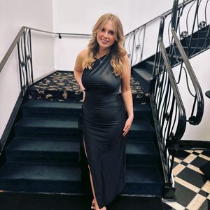 About - Olivia Dunn Photos