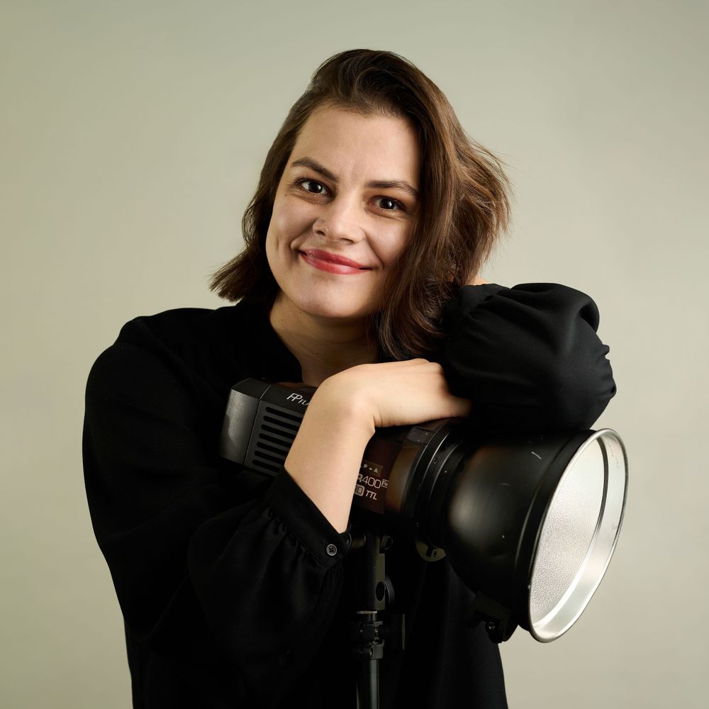 About - Lisa Pavlova Photogrphy