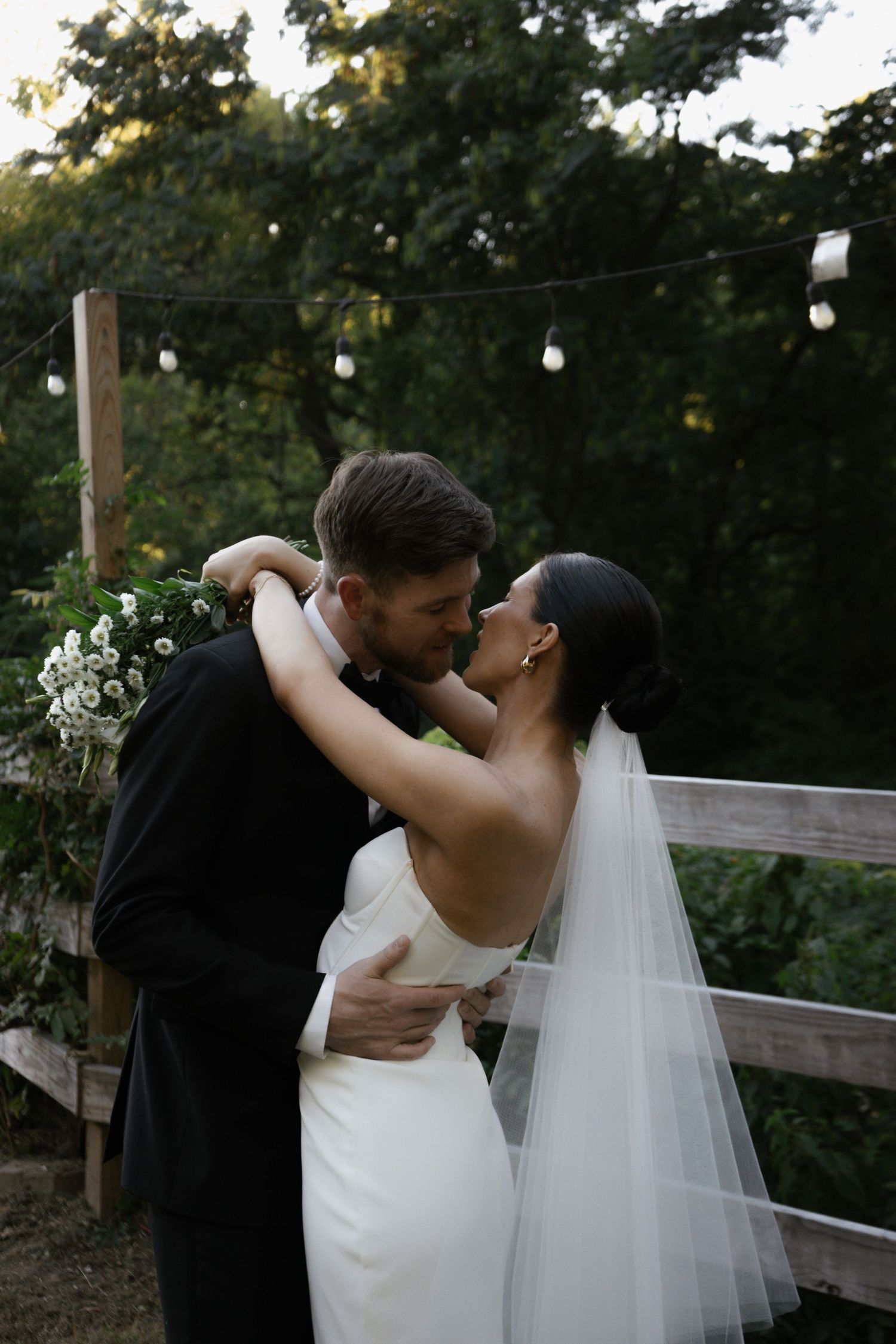 Documentary Wedding Photographer Creating Romantic, Editorial Imagery ...