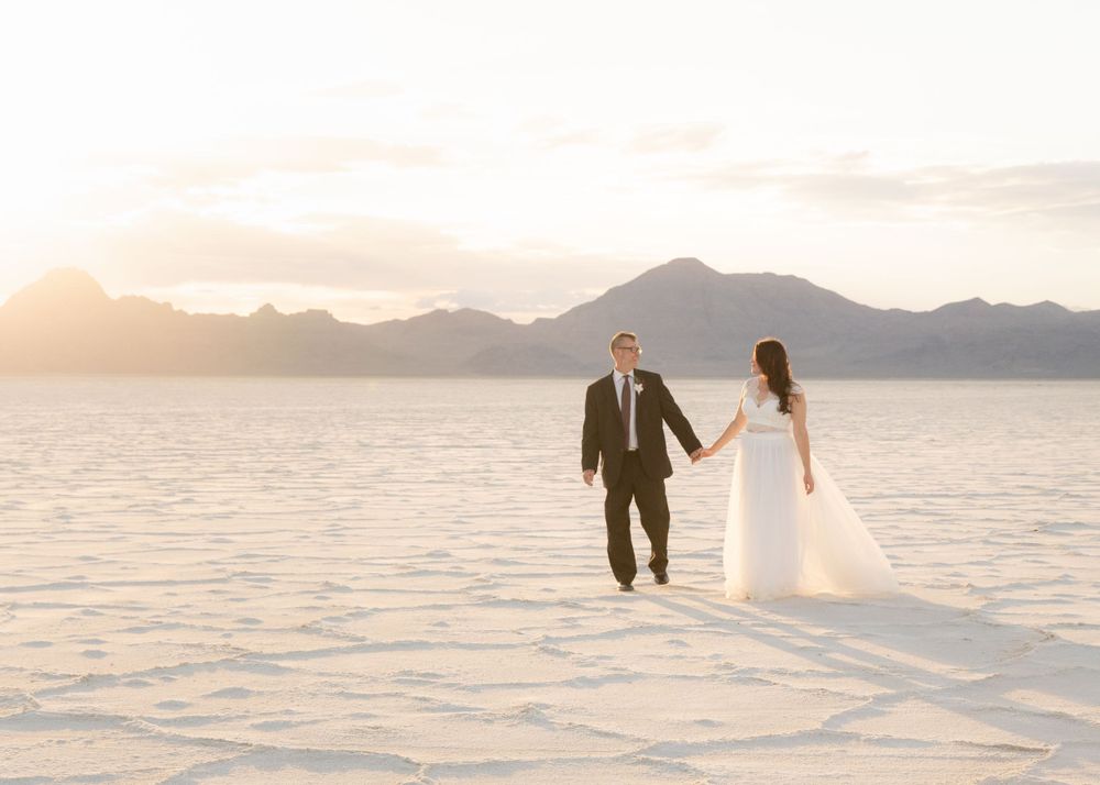 Salt Flat Wedding Photographer and Videographer - Hearts & Horizons