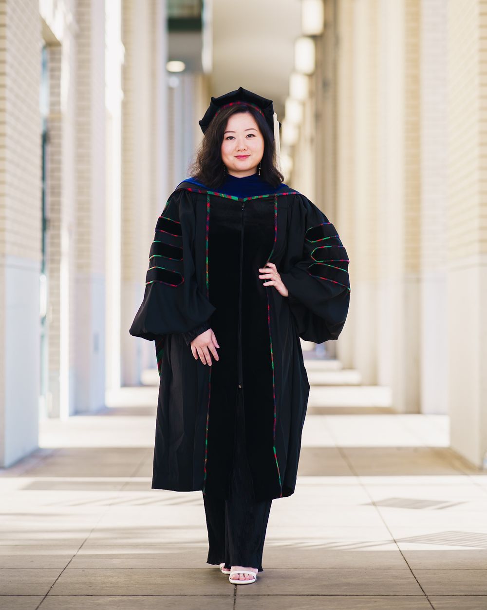10 Must-Try Graduation Poses In 2025 (With Examples)