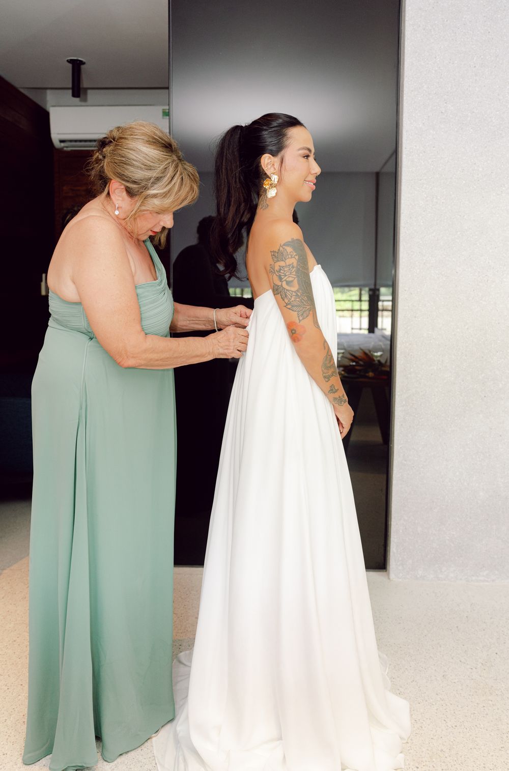 Hoi An - Jewish beach wedding of Faryl & Dylan - andrewnguyenatelier.com