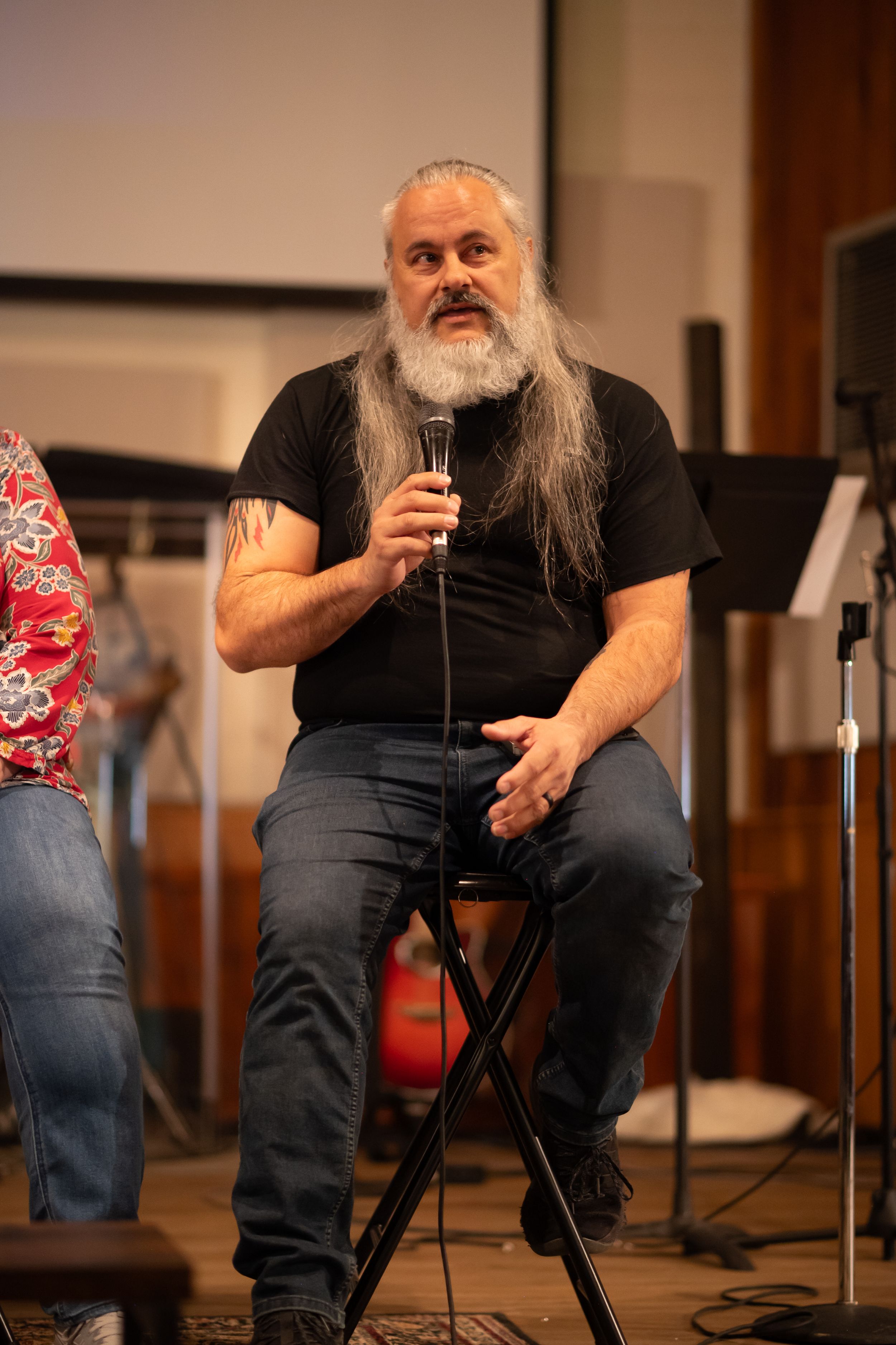 Meet Your Pastors - Crossroads Church