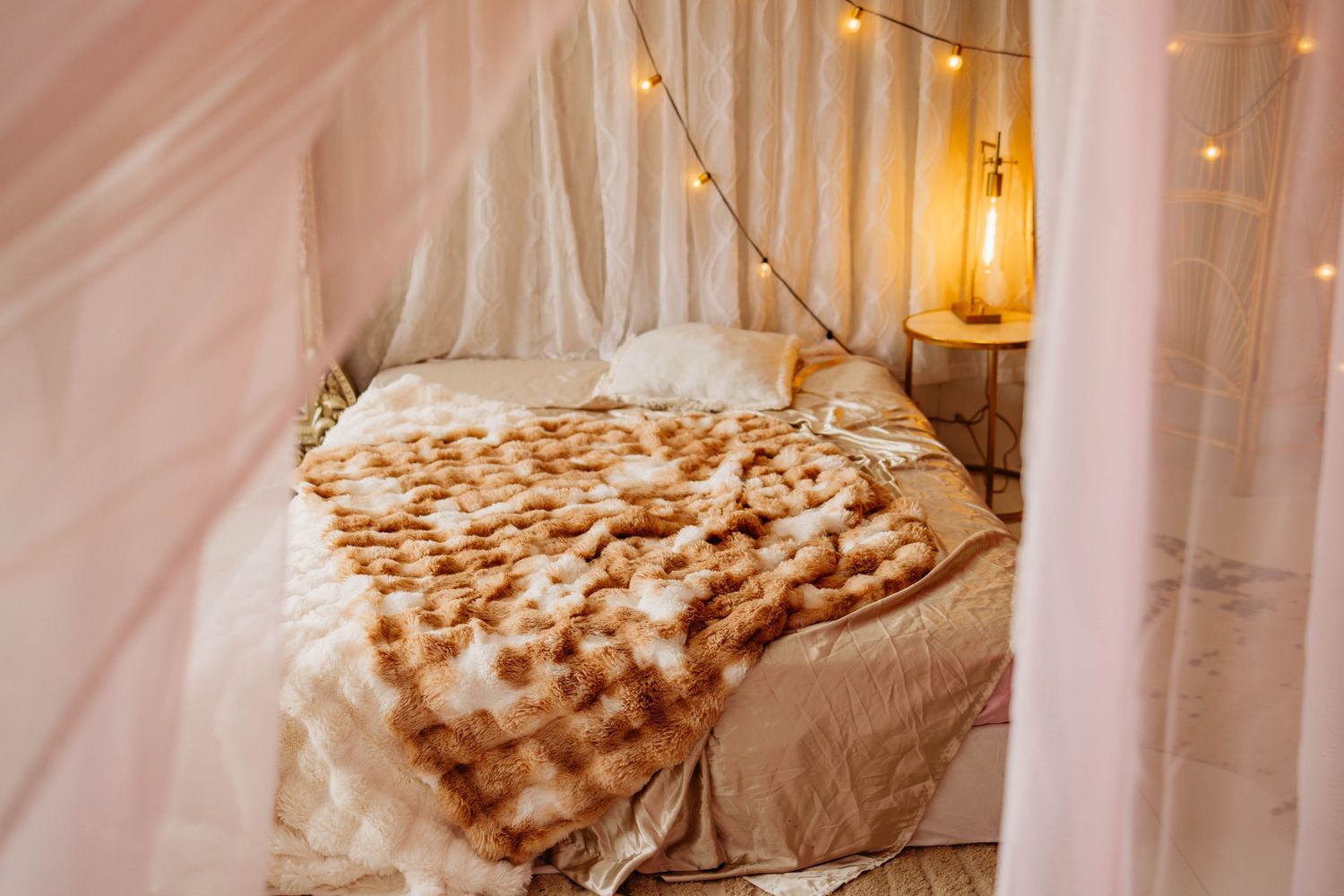 Les Bella Boudoir