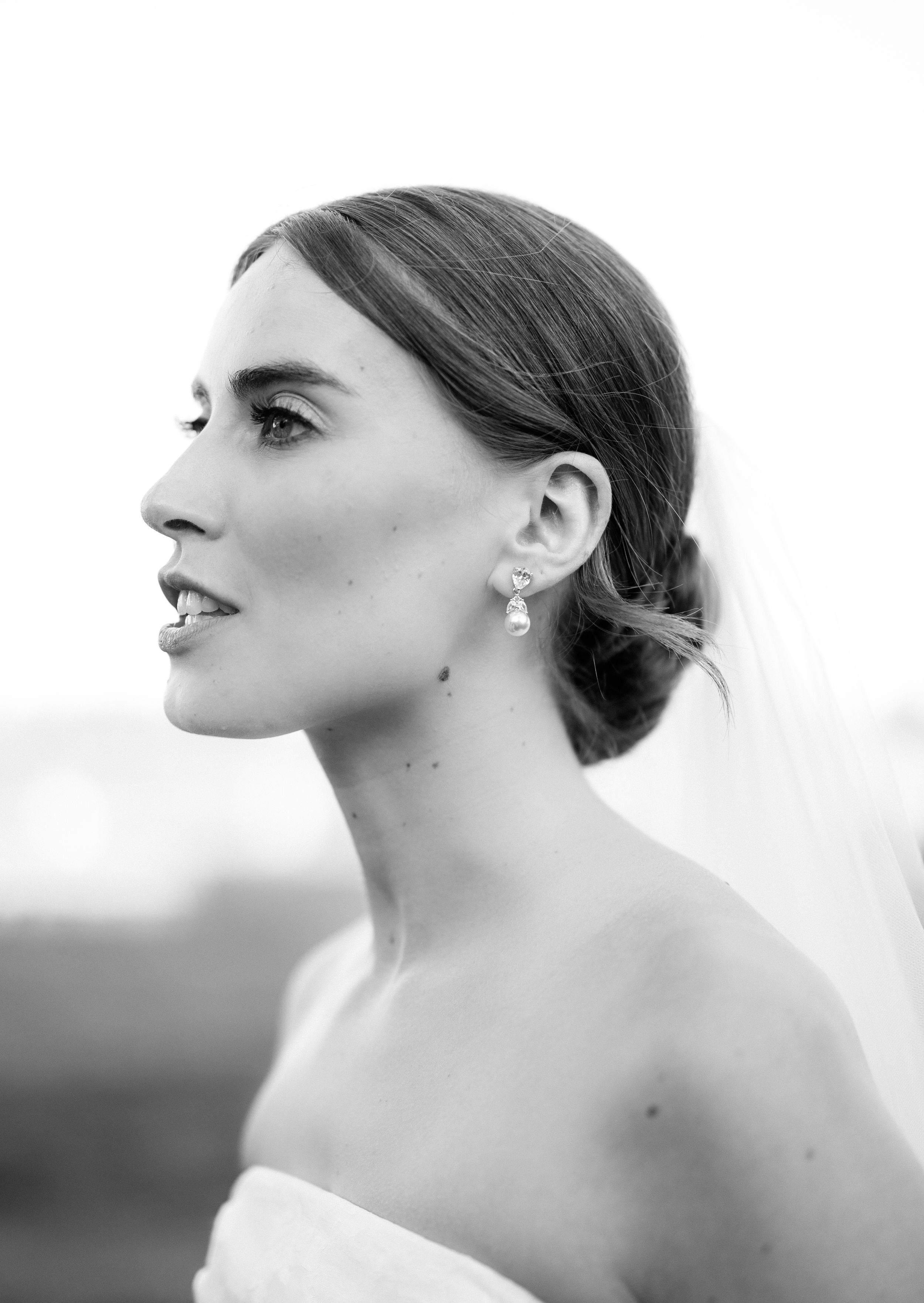 Metro-Detroit documentary style elopement and wedding photographer ...