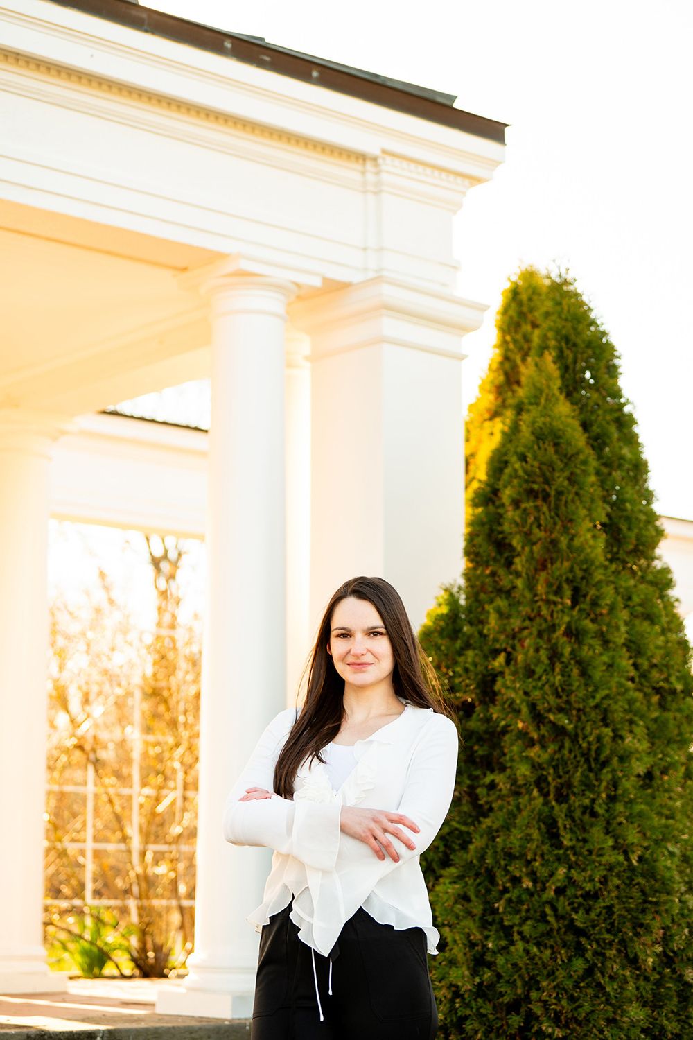 Real Estate Agent Branding Portrait Session at Delaware Park in Buffalo ...