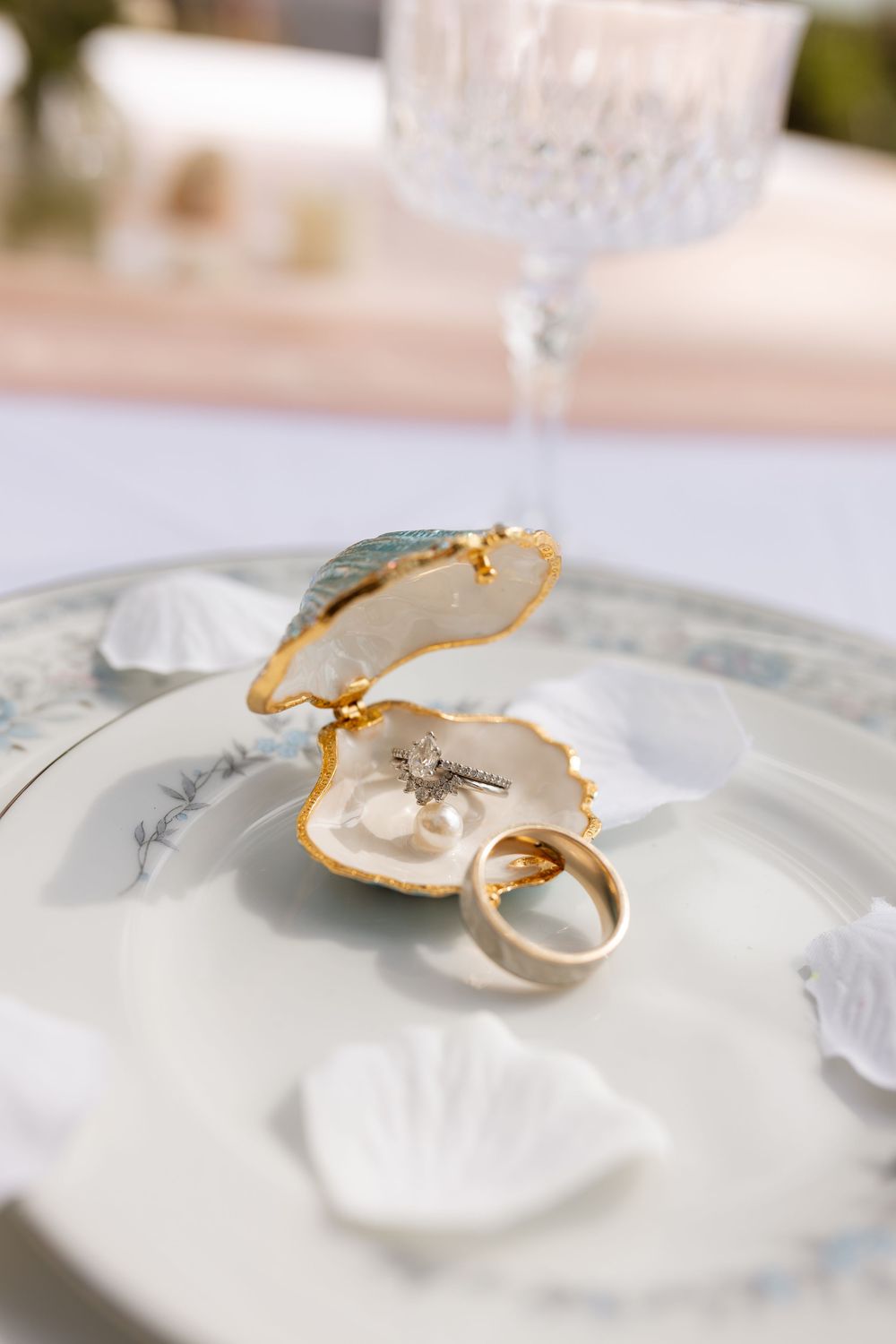 What Is A Wedding Detail Box and What Should You Put In It? - LNW PNW ...