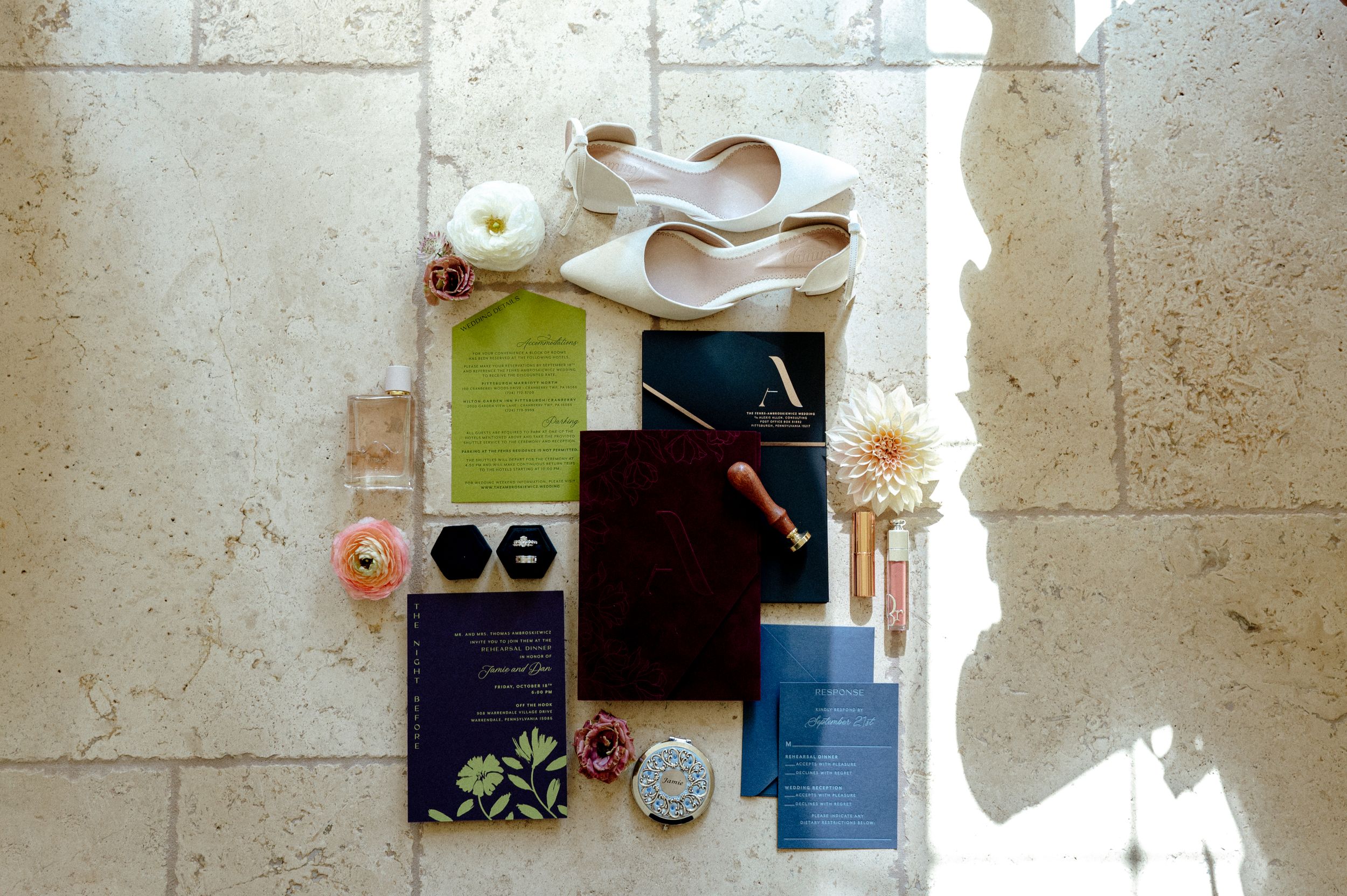 Jamie + Dan's Backyard Moody Fall Wedding in Pittsburgh - Empowering ...