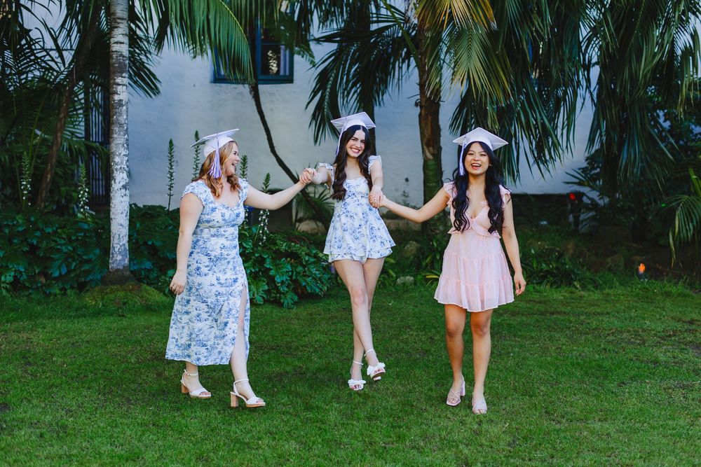 Brinley, Reece, and Sianna's Cap and Gown Session at the Santa Barbara ...