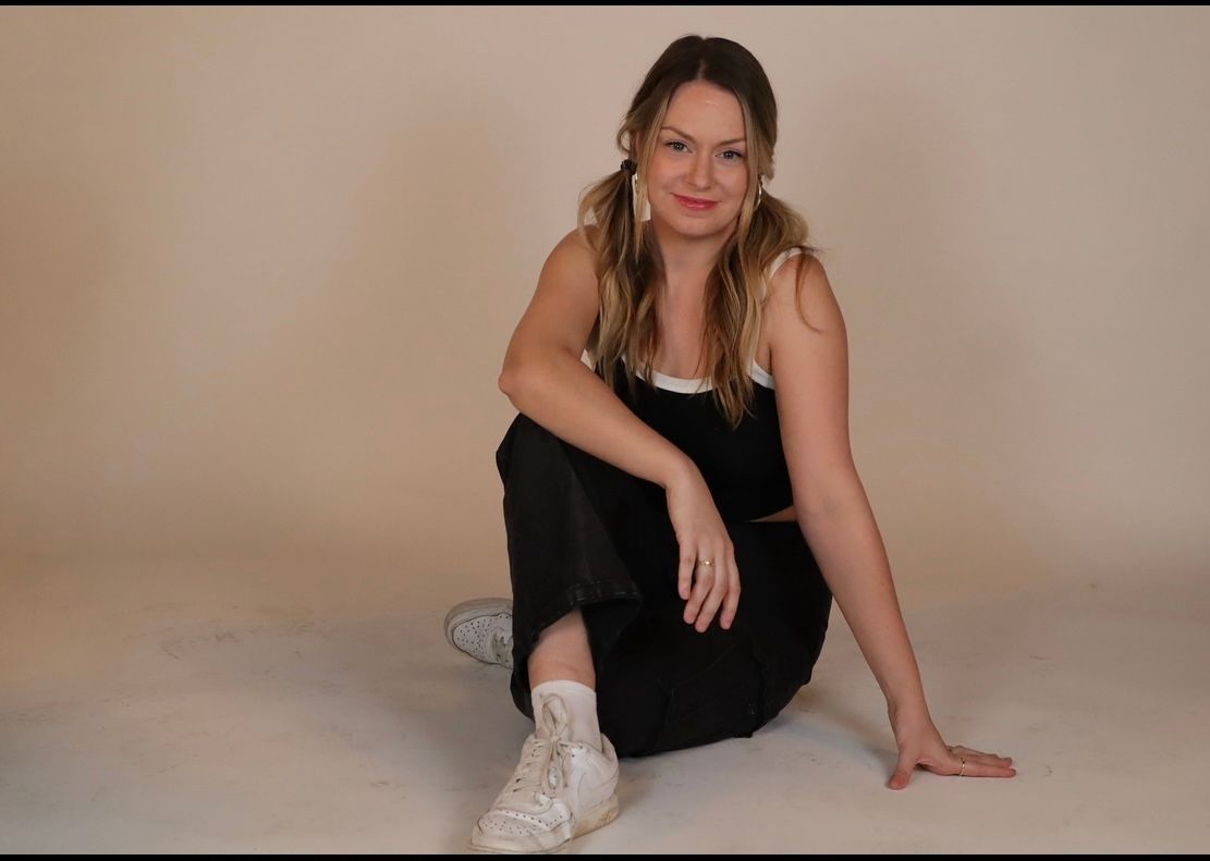 Taylor Thompson Photo + Video