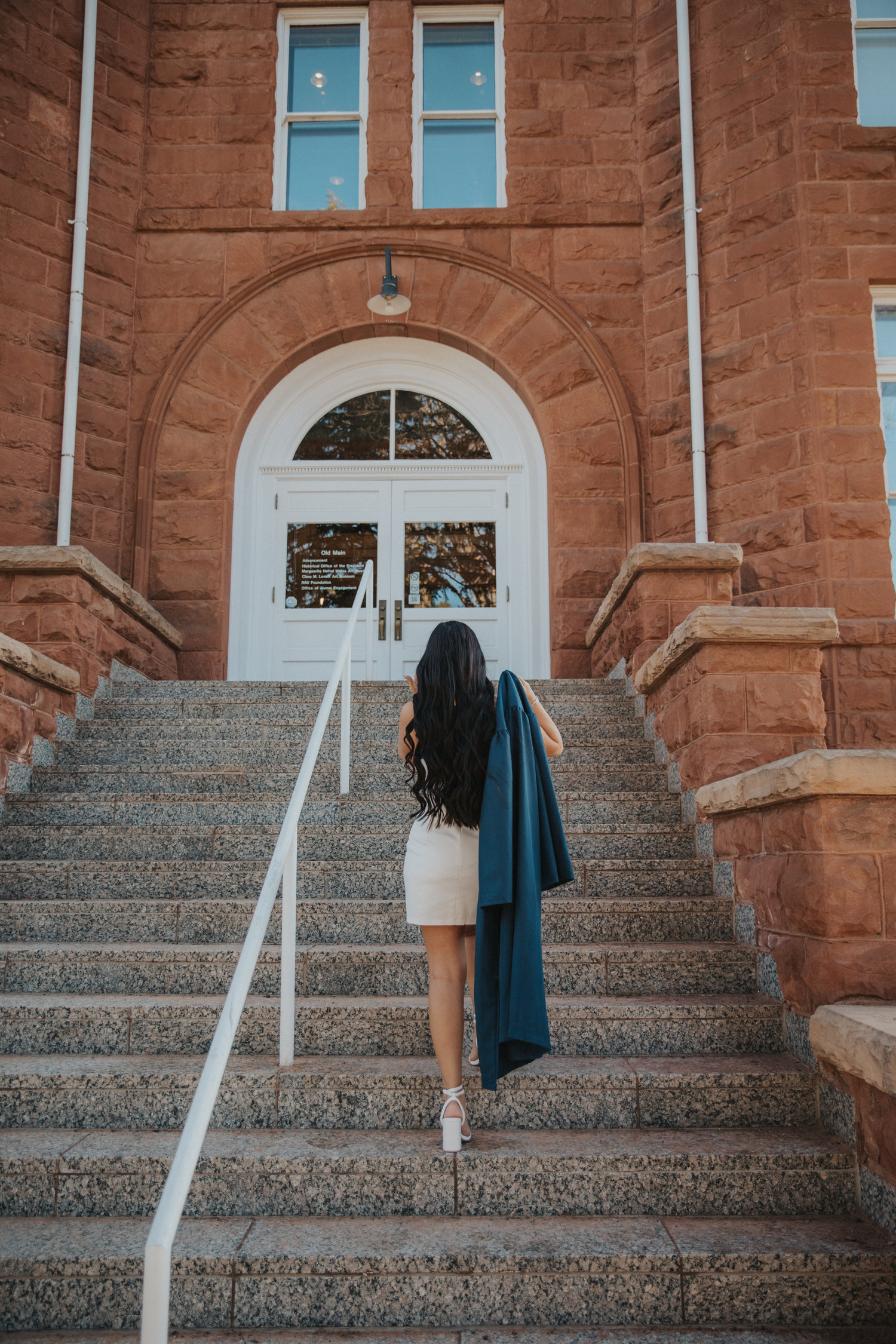 AZ Grad Location Guide - Claire Hamilton Photography
