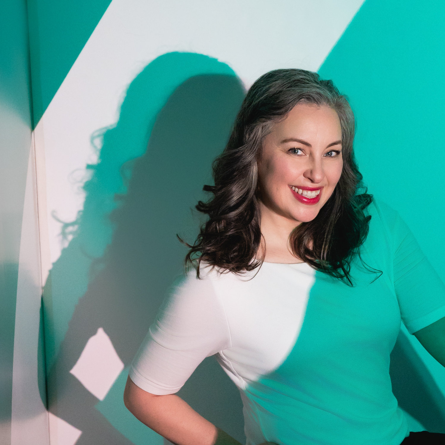 3 Tips to help you Embrace Color for a Scroll-stopping online presence - Kelly Anderson Photography