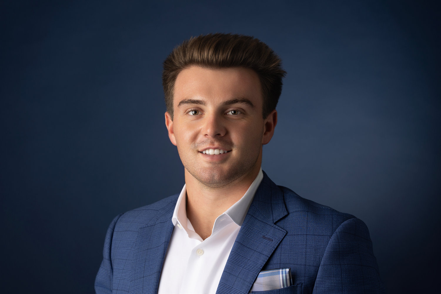 How to Make the Most of Your Headshot Session - Misty Jones Photography