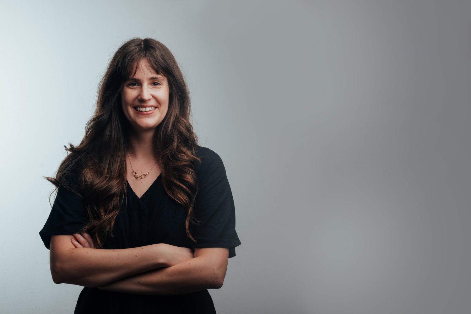 Professional Headshots Photographer in Karachi | Authentic & True-to-Life Portraits ...