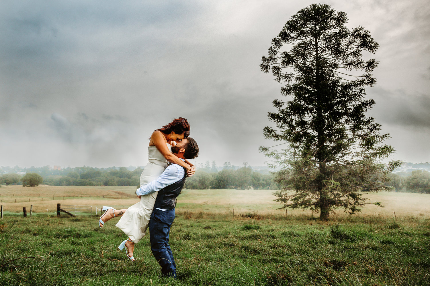 One Hour Wedding Package - EeVee Photography