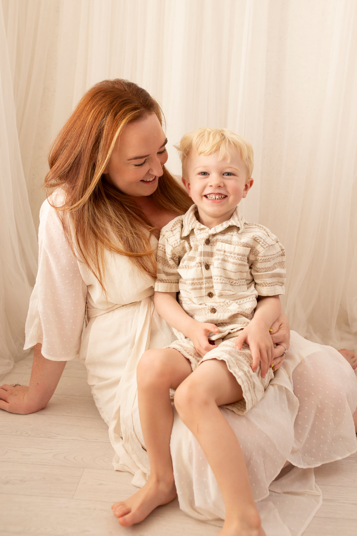 Mummy & Me - Little Wonderland Photography