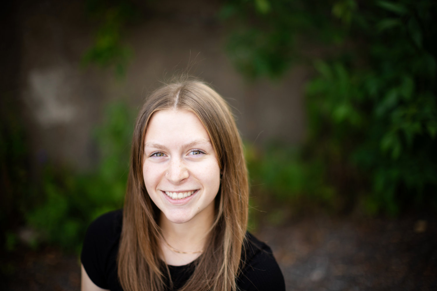 Senior Session: A Relaxed Senior Session in Lincoln Park Duluth MN ...