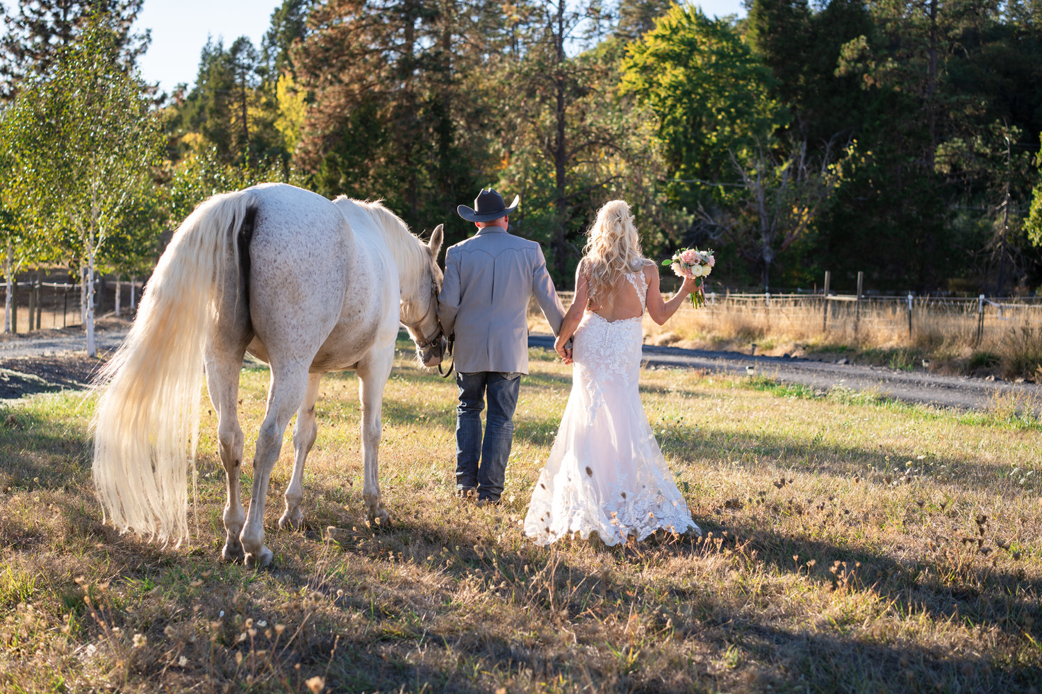 Robert + Michele | A Timeless Country Wedding at Sungate Place in ...