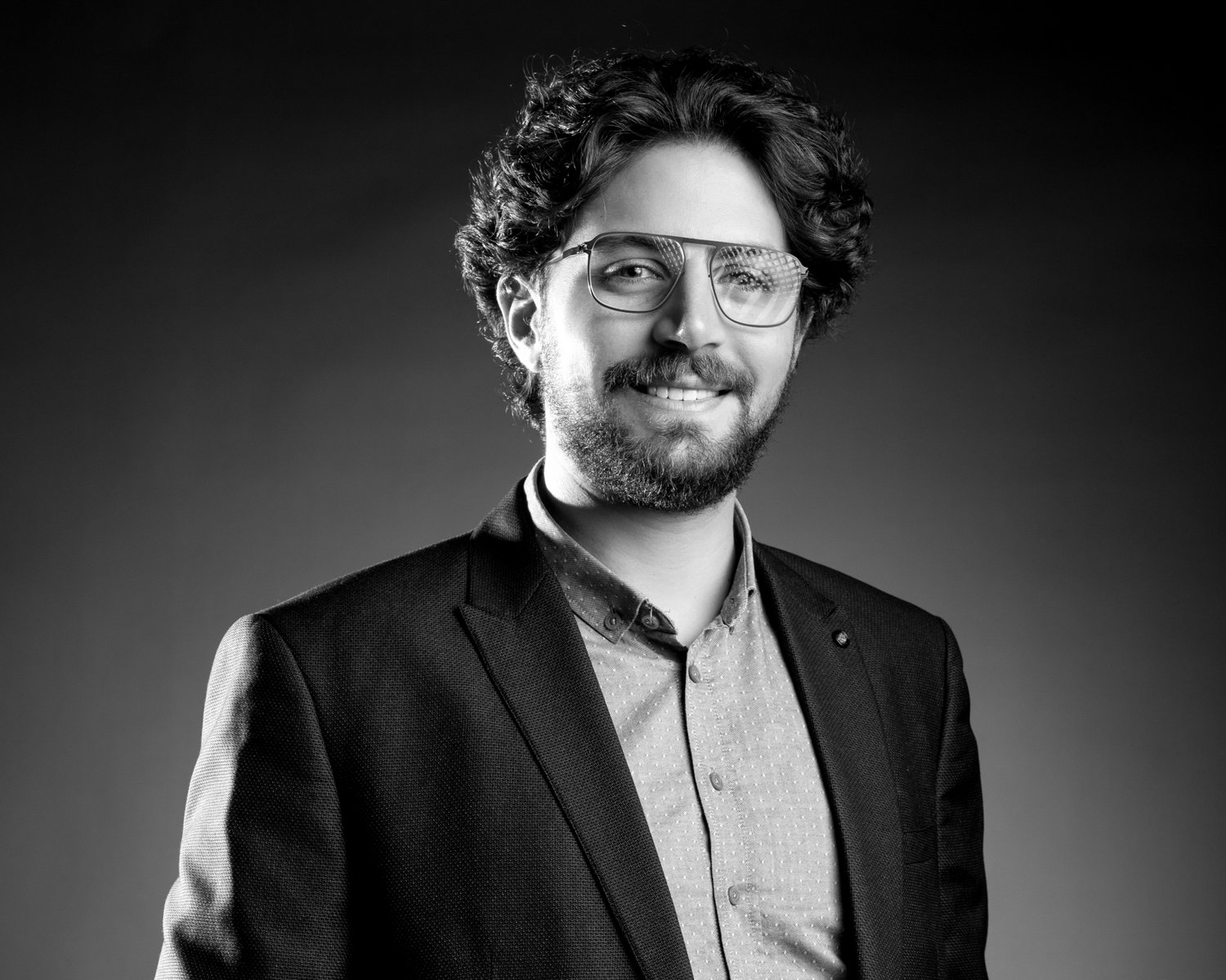 Corporate Portraits - MP Studios